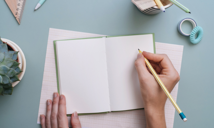 Outlining vs Drafting: The Evolution of a Scene – A.L. Heard